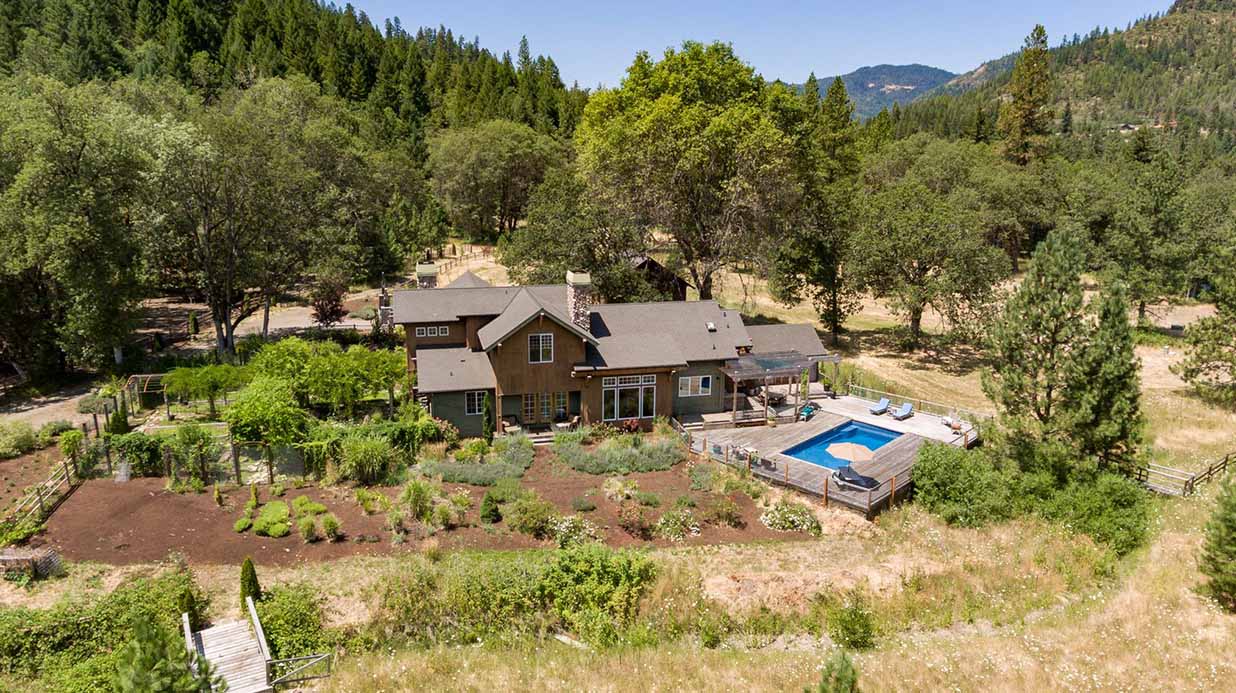 Oregon Recreational Retreat with Rogue River Access | Land.com