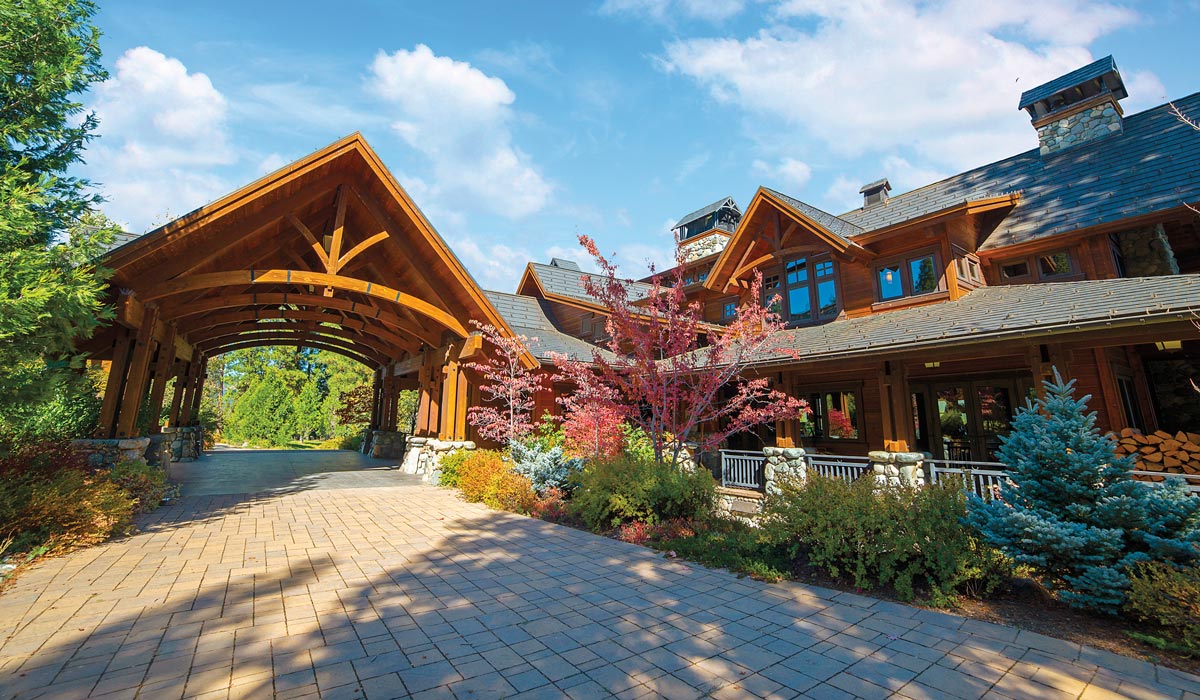 On the Cover: Evans Ranch | Land.com