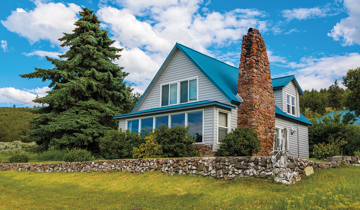 On the Cover: Russell Ranch | Land.com